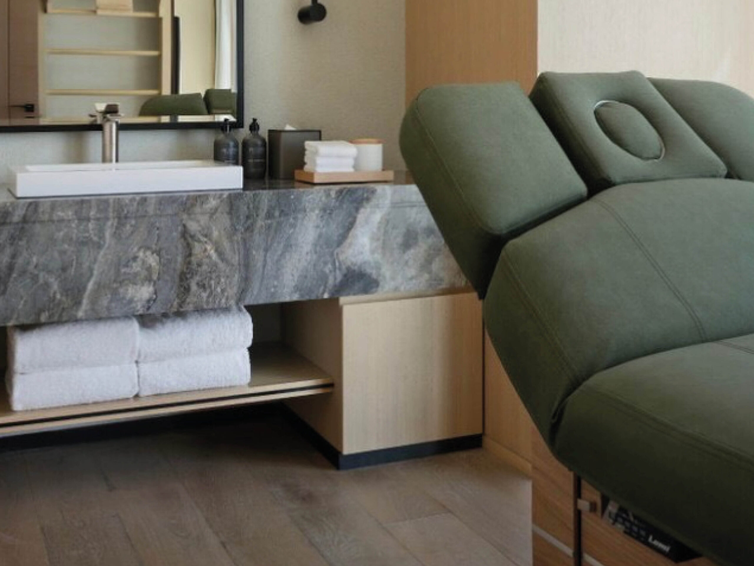 The 5 Best Professional Spa Beds of 2025 | Lemispa EN